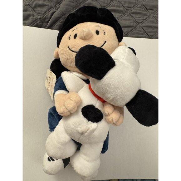 Toys | New Hallmark Happiness Is A Hug From A Friend Peanuts Lucy ...